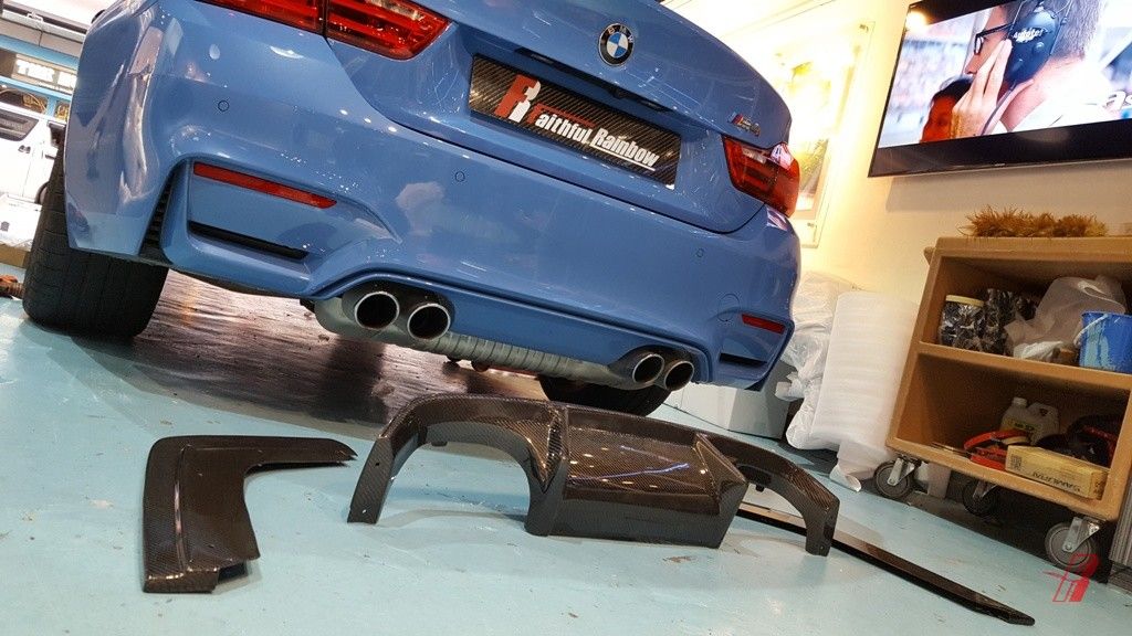 Mercedes Benz 2010 W221 AMG S63 S65 AG002D carbon fiber rear diffuser ...