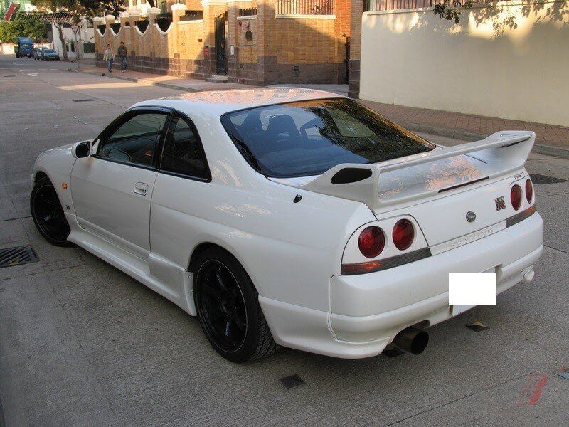 GTR R33 - Faithful Rainbow